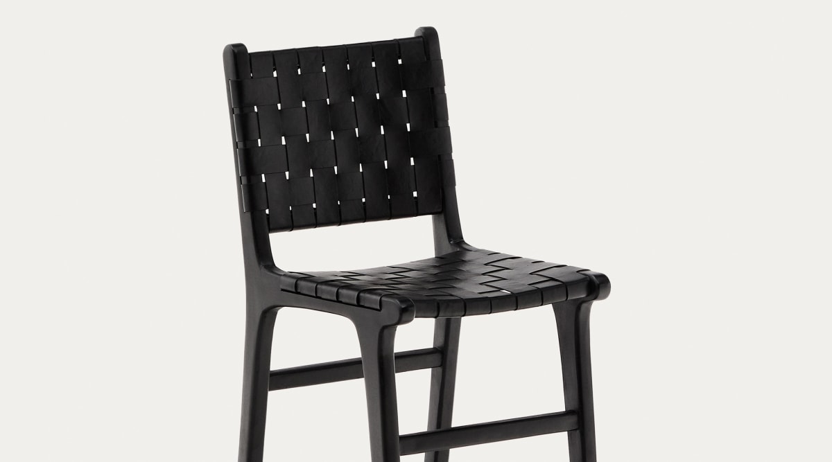 Calixta chair in leather and solid mahogany wood with black finish ...