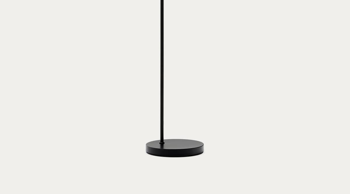 Nali metal portable lamp stand in a black painted finish | Kave Home