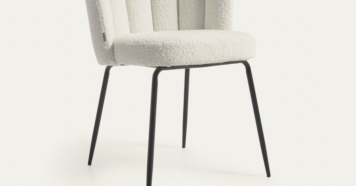 Aniela chair with white bouclé and metal with black finish FR | Kave ...