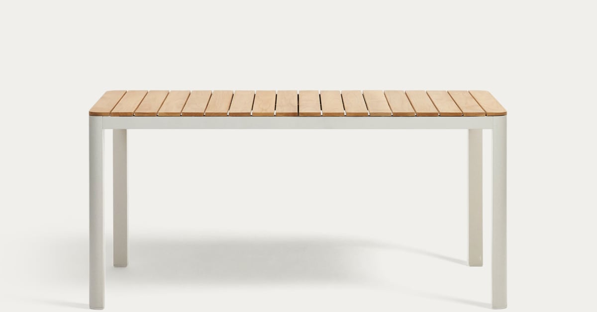 Bona aluminium and solid teak table 100% outdoor suitable with white ...