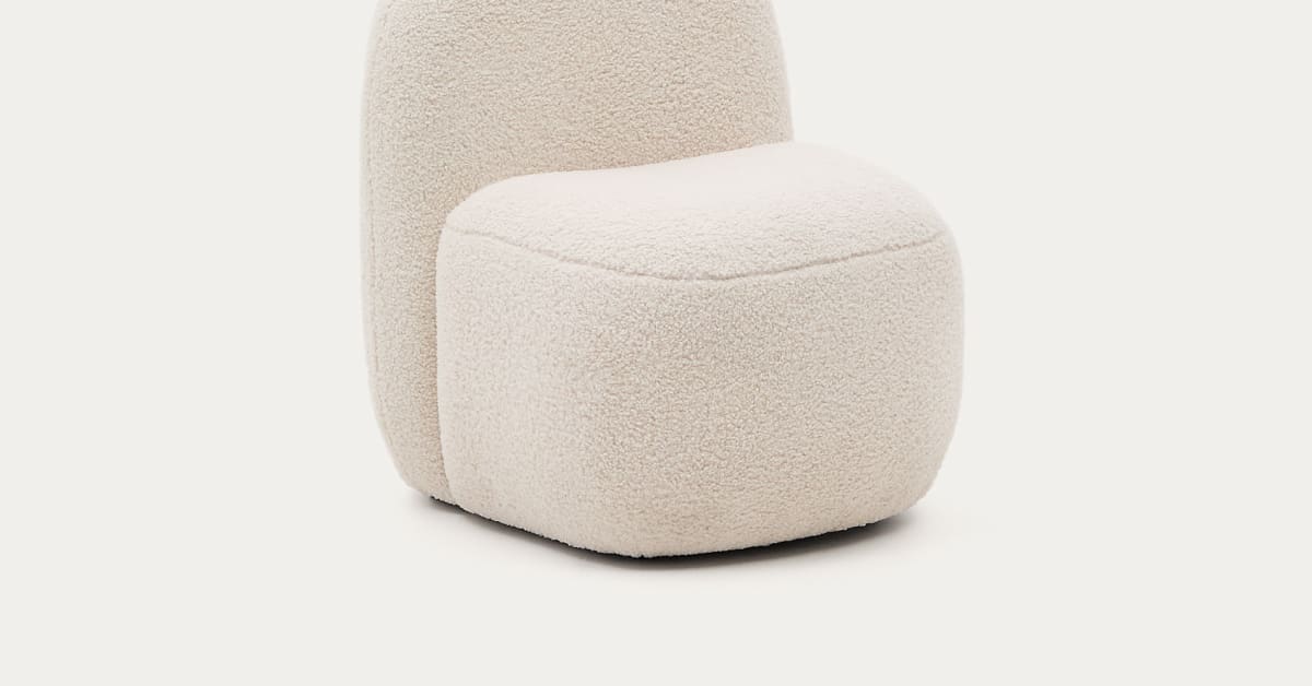 Kindersessel Bucky aus weißem Bouclé FSC 100% | Kave Home Austria