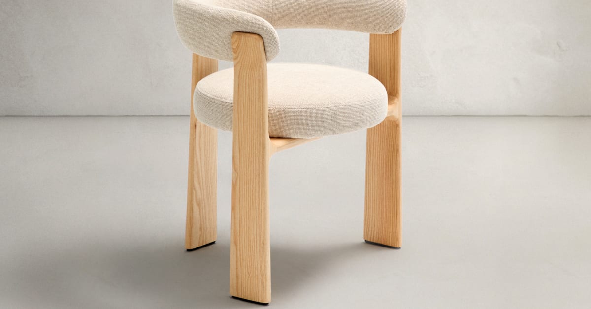 Granite 3 legged chair in beige chenille and solid ash wood in a natural finish FSC 100 Kave Home International