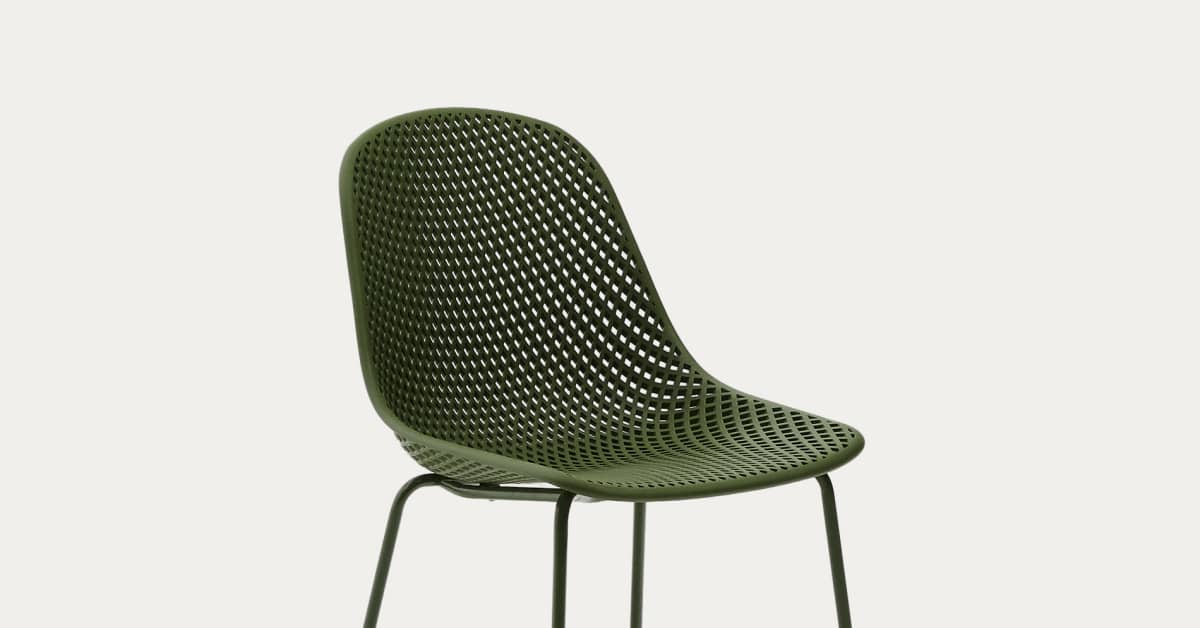 Silla de exterior Quinby con patas de acero verde | Kave Home Spain