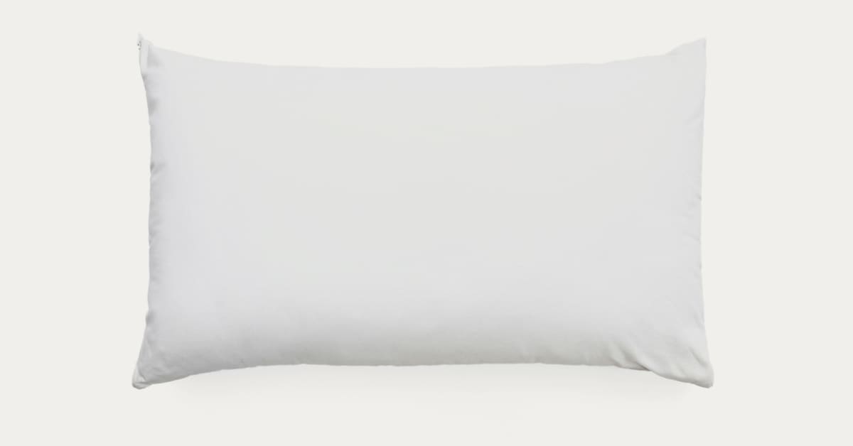 Duca pillow with 10% down and 90% feather 70 x 40 cm | Kave Home Greece