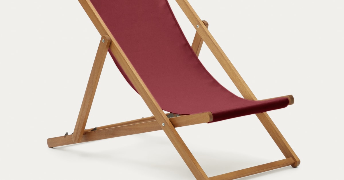 Adredna maroon outdoor folding hammock made of FSC 100% solid acacia ...