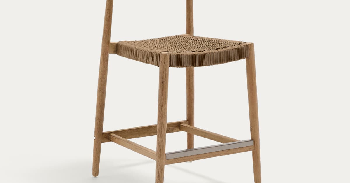 Nina Hocker aus massivem Akazienholz Höhe 62 cm FSC 100% | Kave Home ...